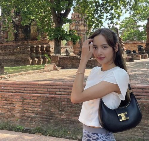 Lisa帶動觀光熱潮！泰國古都大城設「拍照打卡點」 | 東南亞新聞 | 四方報 | NOWnews今日新聞