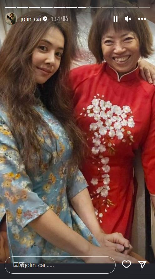 傲人之處無所遁形 蔡依林泳衣穿Bra下水 | beanfun!