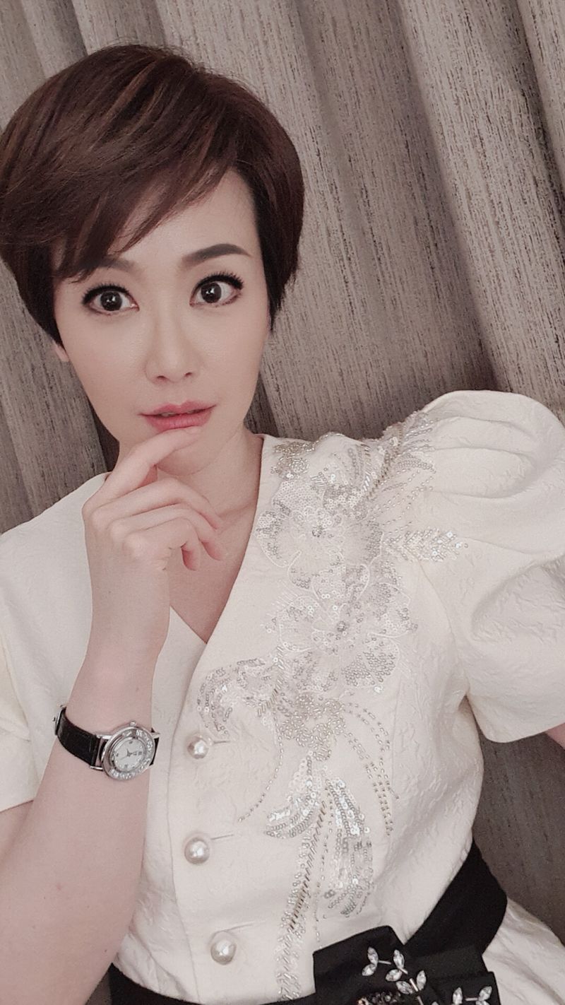 寇乃馨「暈吐急送醫」嚇壞黃國倫！身體出狀況：每天睡不到3小時 | 娛樂 | NOWnews今日新聞