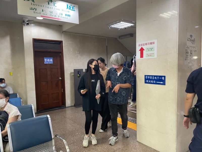 開告4名網友！小紅老師回擊NONO：我等你 | beanfun!