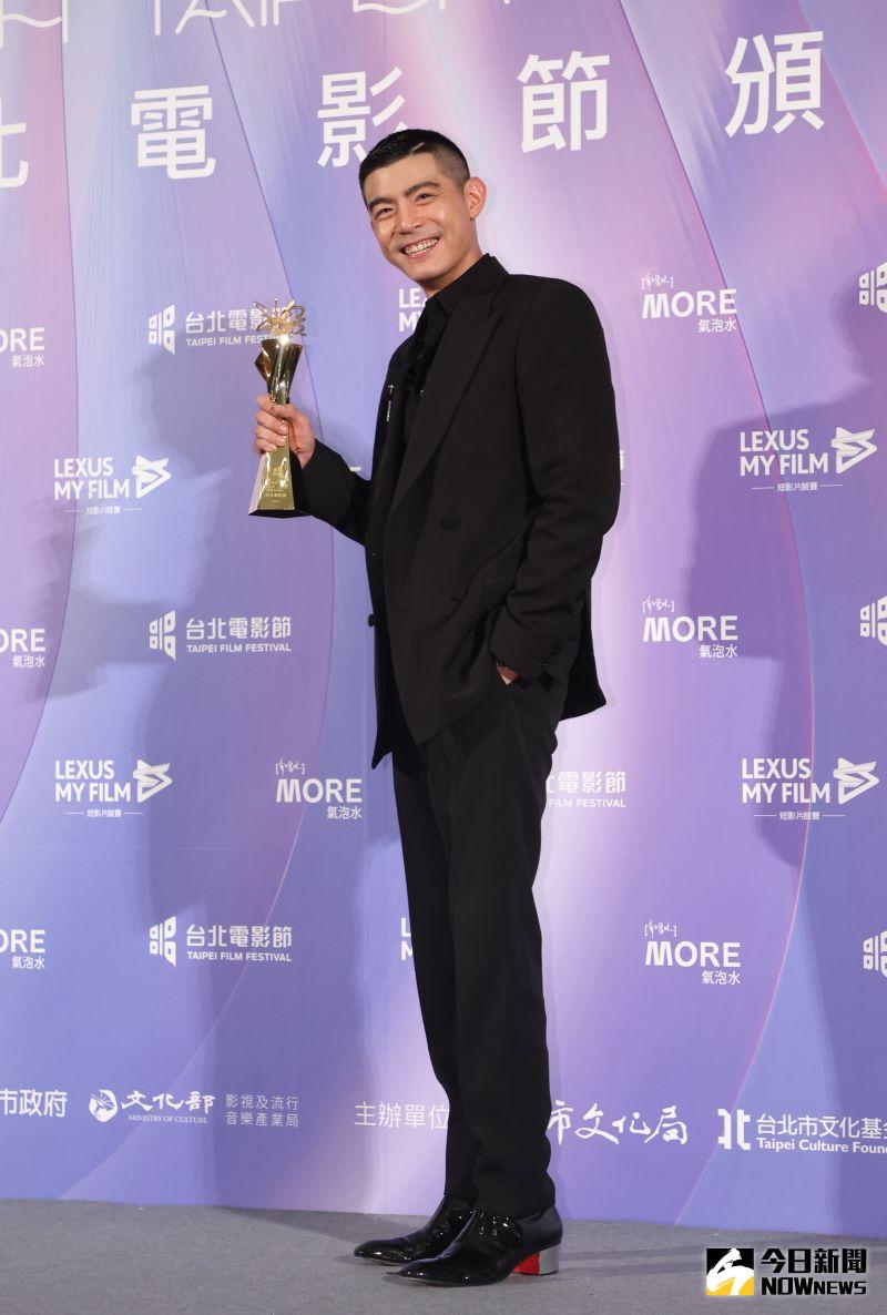 好甜！謝欣穎PO女友視角 王柏傑用眼神示愛 | beanfun!