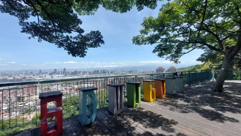 煙火宅第一排！五股水碓最吸睛新案 | beanfun!