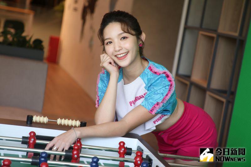 組2年CP不吵架 馮容潔撕黃柏峰霸總假面 | beanfun!