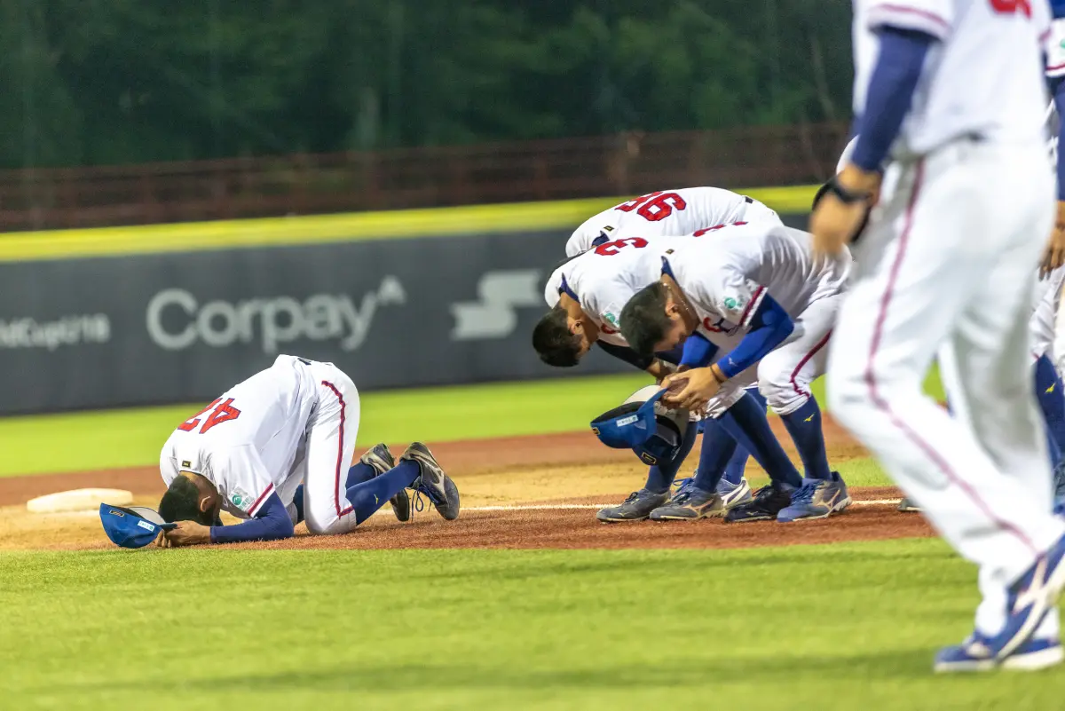 U18冠軍賽／可惜！輸給日本小球戰術突襲 中華隊1:2惜敗獲亞軍 | 運動 | NOWnews今日新聞