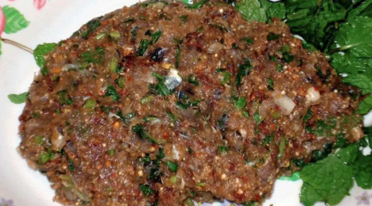 去泰國別吃！生拌魚肉「koi pla」滿滿寄生蟲 每年奪2萬條人命 | 東南亞新聞 | 四方報 | NOWnews今日新聞