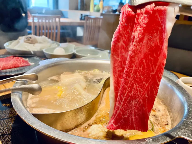 拚和牛涮！MOMO和牛壽喜燒、握壽司吃到飽 | beanfun!