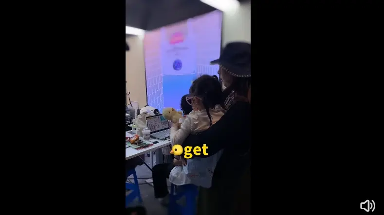 抱女兒直播帶貨！向佐收官方警告急道歉 | beanfun!