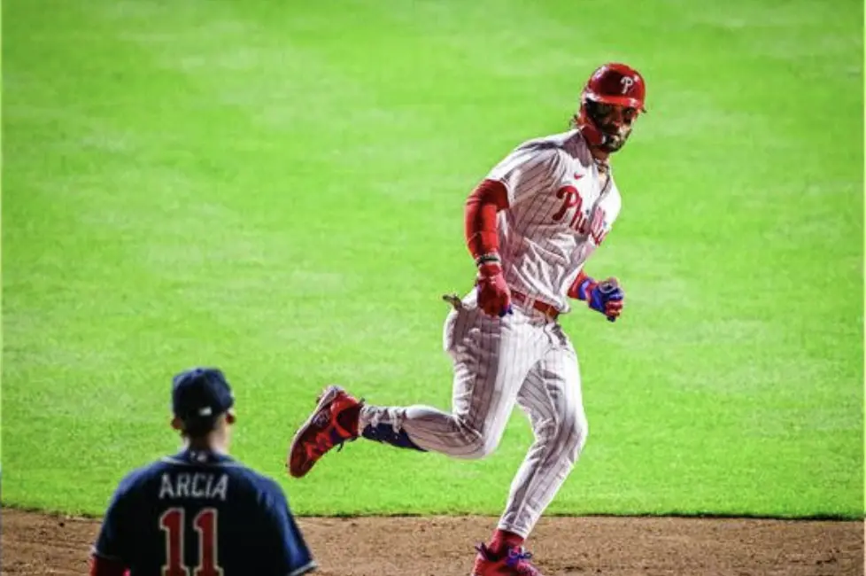 MLB／Harper雙響砲報仇！率費城人聽牌 繞壘時怒瞪勇士Arcia | 運動 | NOWnews今日新聞