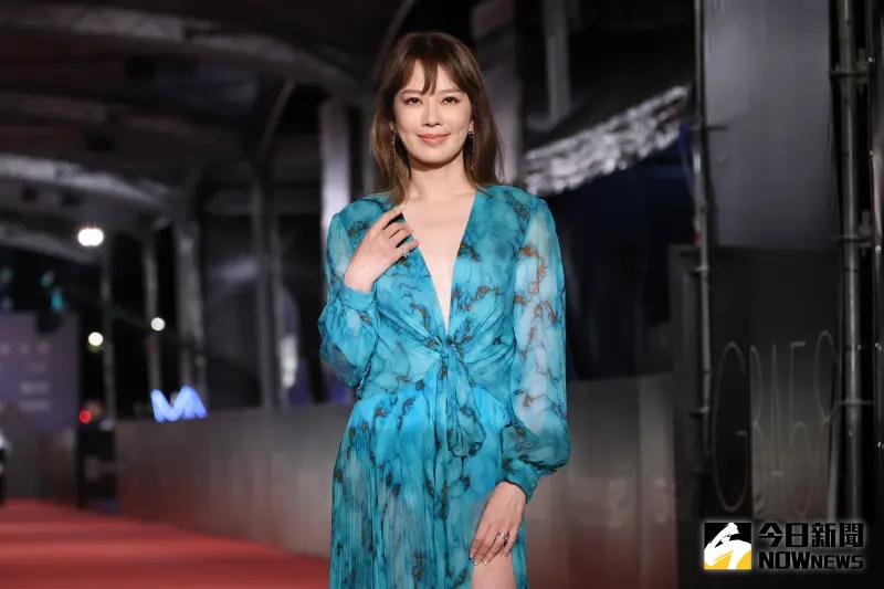 金鐘紅毯／Melody、沈玉琳又帥又美 | beanfun!