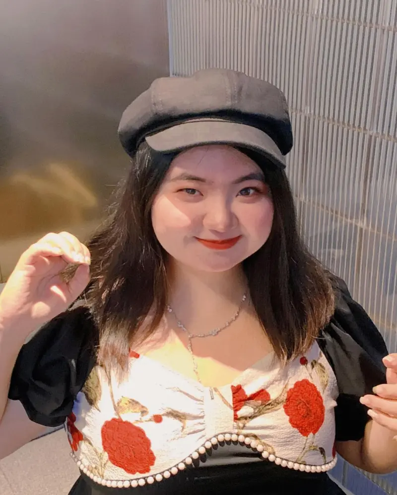 轉行美食網紅！胡慧中回春撞臉23歲愛女 | beanfun!