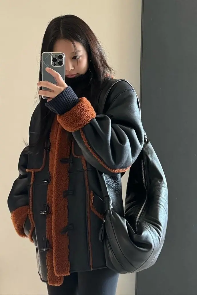 Blackpink續約喬不定！Jennie緊貼男模放閃 | beanfun!