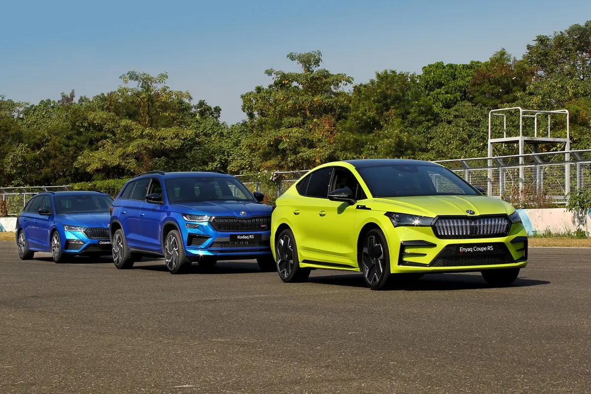 【試駕】Skoda RS Family趣味關卡玩翻大鵬灣，發現Kodiaq RS、Octavia Combi RS、Enyaq Coupe ...