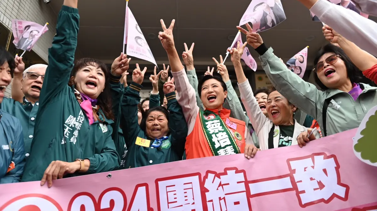 激戰立法院／綠營搶南投2席立委 蔡培慧、蔡銘軒決戰年輕世代 | 政治快訊 | 要聞 | NOWnews今日新聞