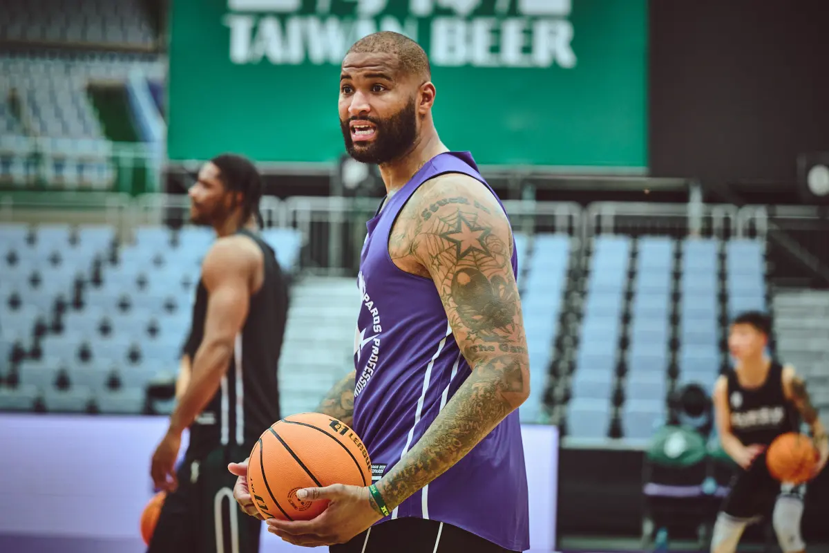 T1／卡森斯來台首戰引關注！12年前NBA首秀曾遭「老大」震撼教育 | 運動 | NOWnews今日新聞