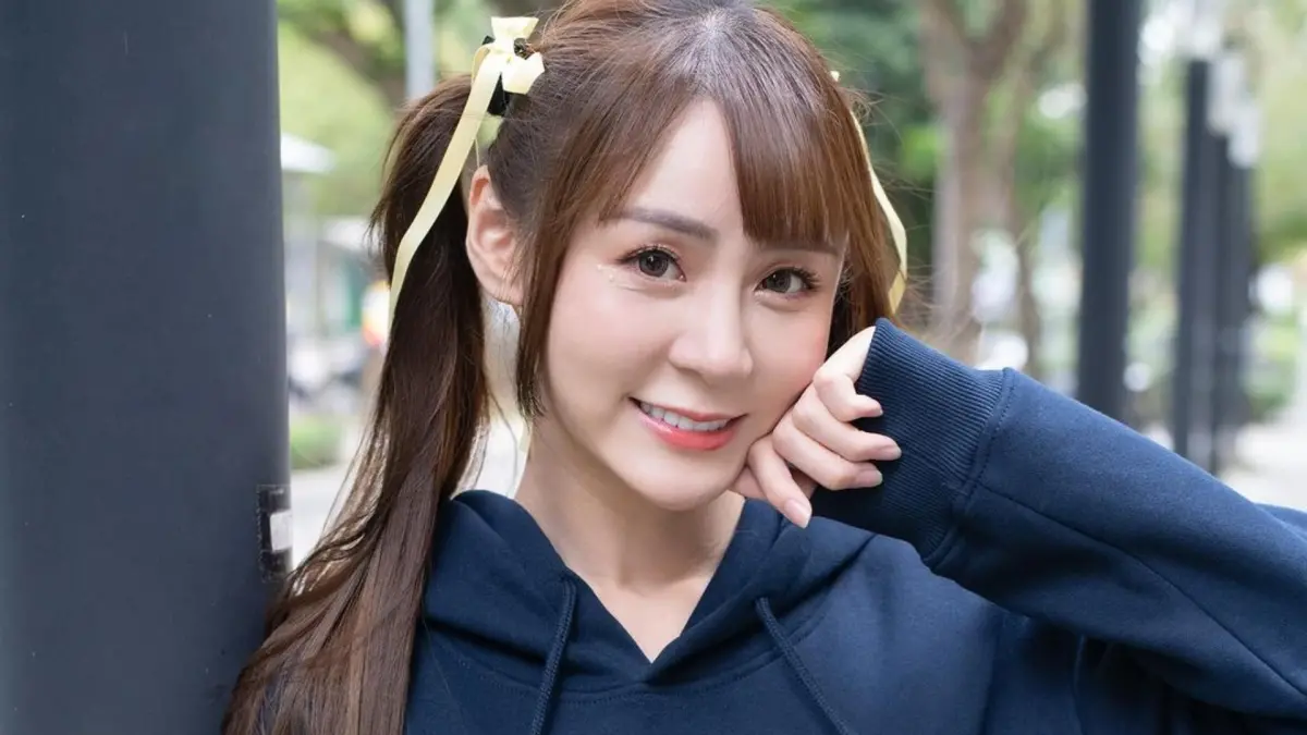 短今出意外！PO傷口照嘆「不能劈腿了」膝蓋貼整片粉絲驚：好嚴重 | 娛樂 | NOWnews今日新聞