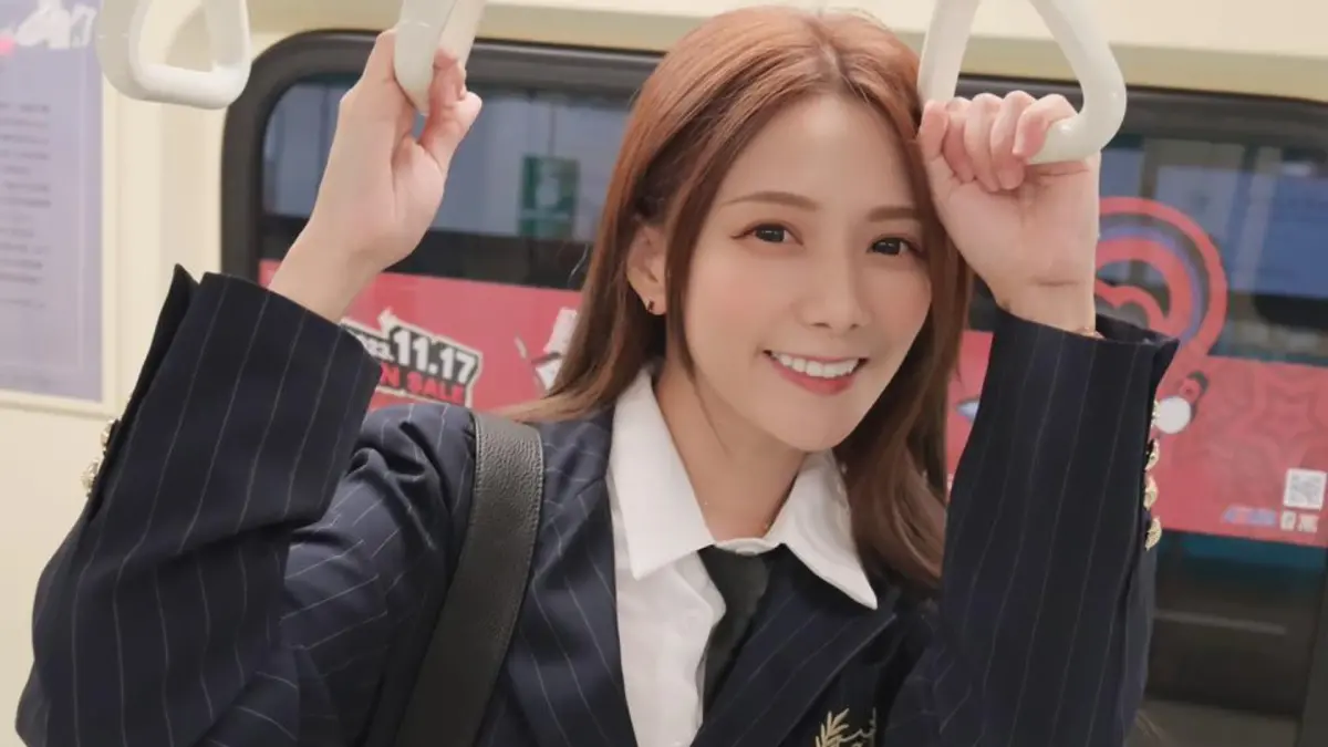 電競女神解婕翎一側身霸氣露出 實況界祖師爺男友被建議不要看 | 娛樂 | NOWnews今日新聞