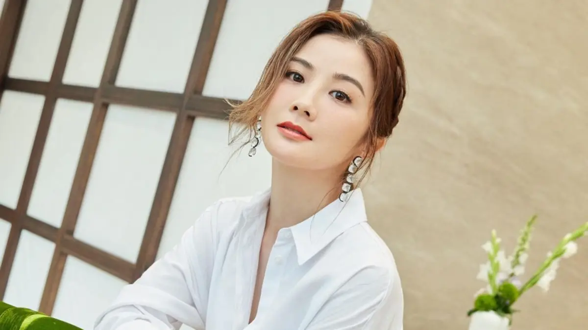 阿Sa斷百億男友！與「防腐劑男星」酒醉照流出 曾喊40歲未婚嫁他 | 娛樂 | NOWnews今日新聞