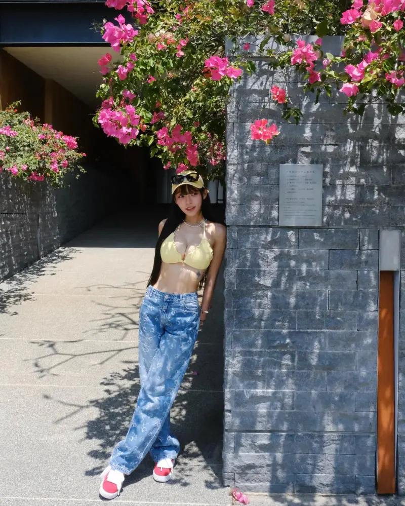 穿泳衣雙峰看似完全沒縮水 林襄3字回應了 | beanfun!