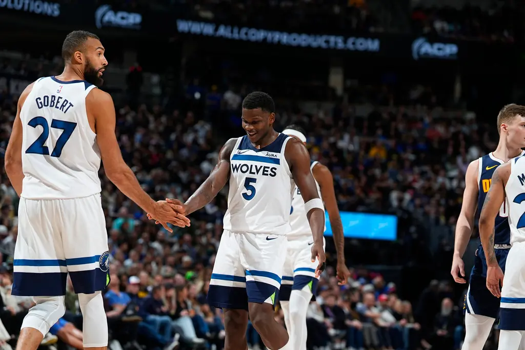 4/27NBA季後賽焦點球星／Edwards砍36分射日 Haliburton致勝一擊 | 運動 | NOWnews今日新聞