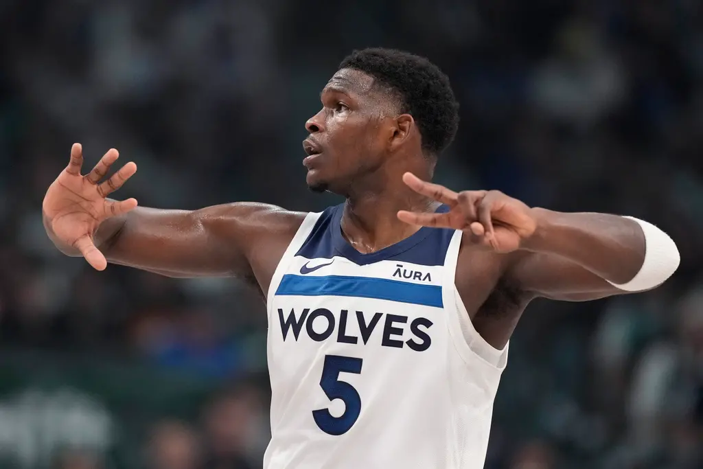 NBA／灰狼G5拚續命仍靠 Edwards 關鍵變陣能否複製勝利方程式？ | 運動 | NOWnews今日新聞