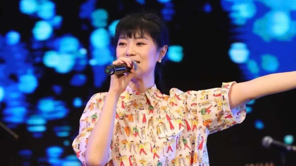 曹雅雯2年前出櫃雙性戀！疑與女性經紀人熱戀ING 曖昧回應曝光 | 娛樂 | NOWnews今日新聞