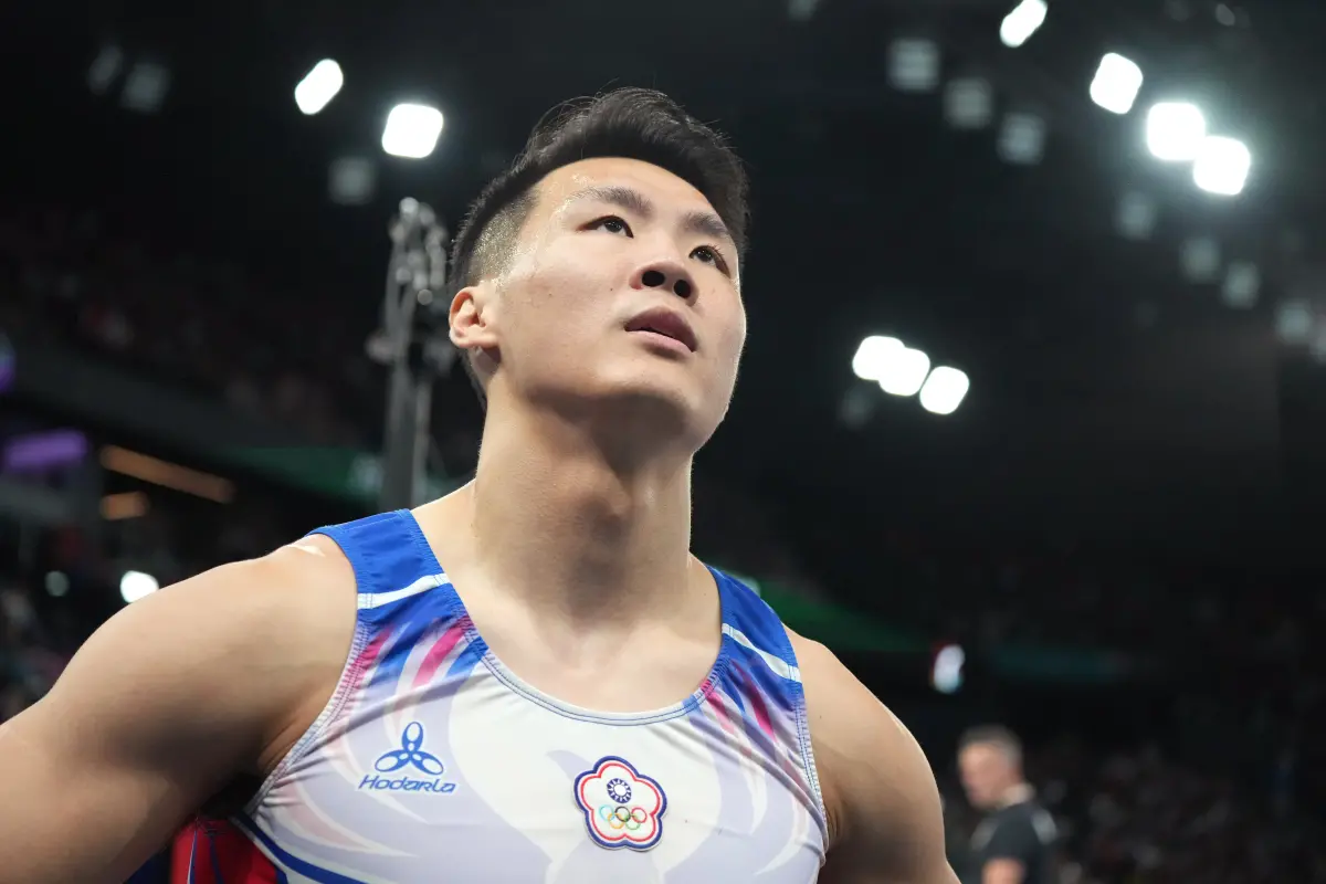 Olympic Gymnastics/Tang Jiahong Challenges a Robust Opponent to Win the ...