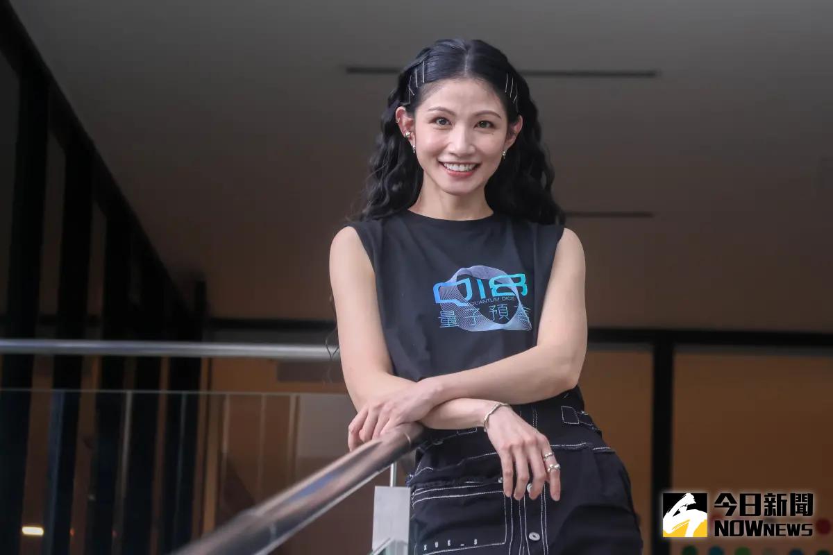 李千娜「天體營」女女激吻 下面還有X嚇壞：這麼澈底！ | 戲劇 | 娛樂 | NOWnews今日新聞