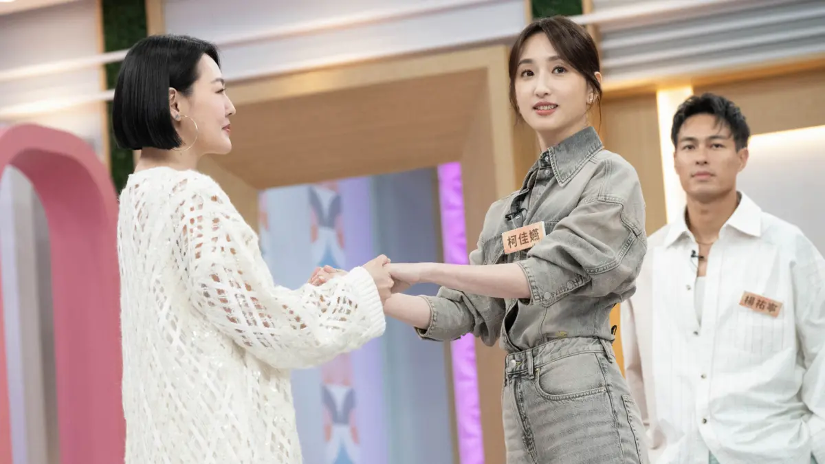 柯佳嬿為坤達「首度大跳16蹲」！慢3倍版本被笑翻：是深蹲吧 | 娛樂 | NOWnews今日新聞