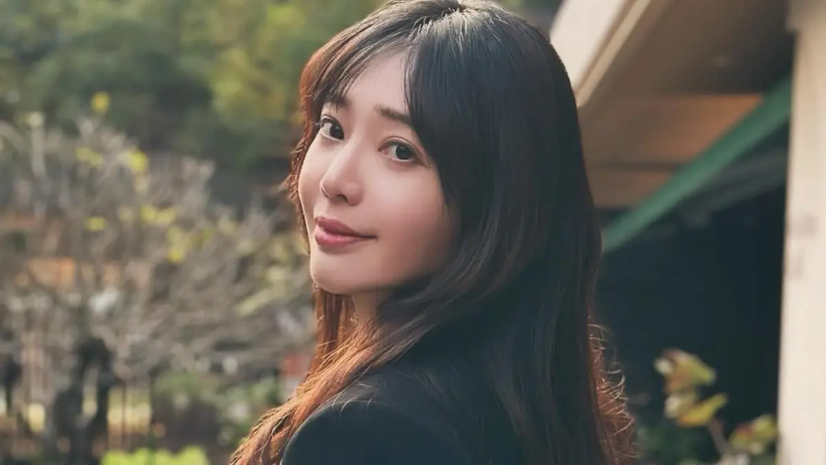 「周杰倫MV女主角」現身大巨蛋！陷青春回憶眼淚直接激動失控 | 娛樂 | NOWnews今日新聞