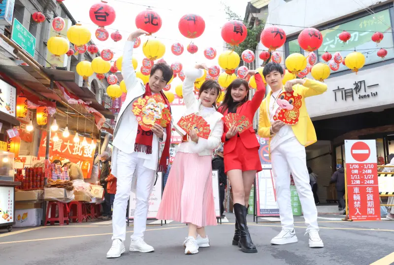 兒子娶初戀女友！龍千玉：生一胎給200萬 | beanfun!