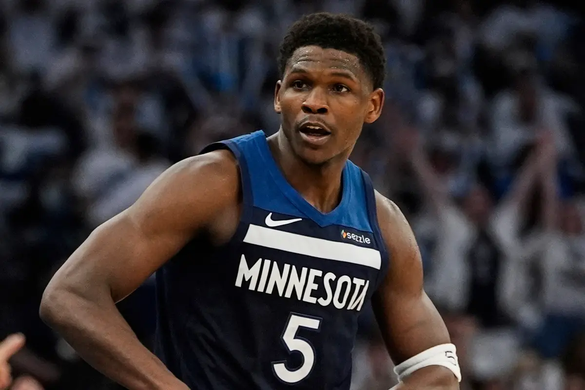 NBA／灰狼G3打懵雷霆！Edwards蛻變真領袖 「秘密會議」細節曝光 | 運動 | NOWnews今日新聞