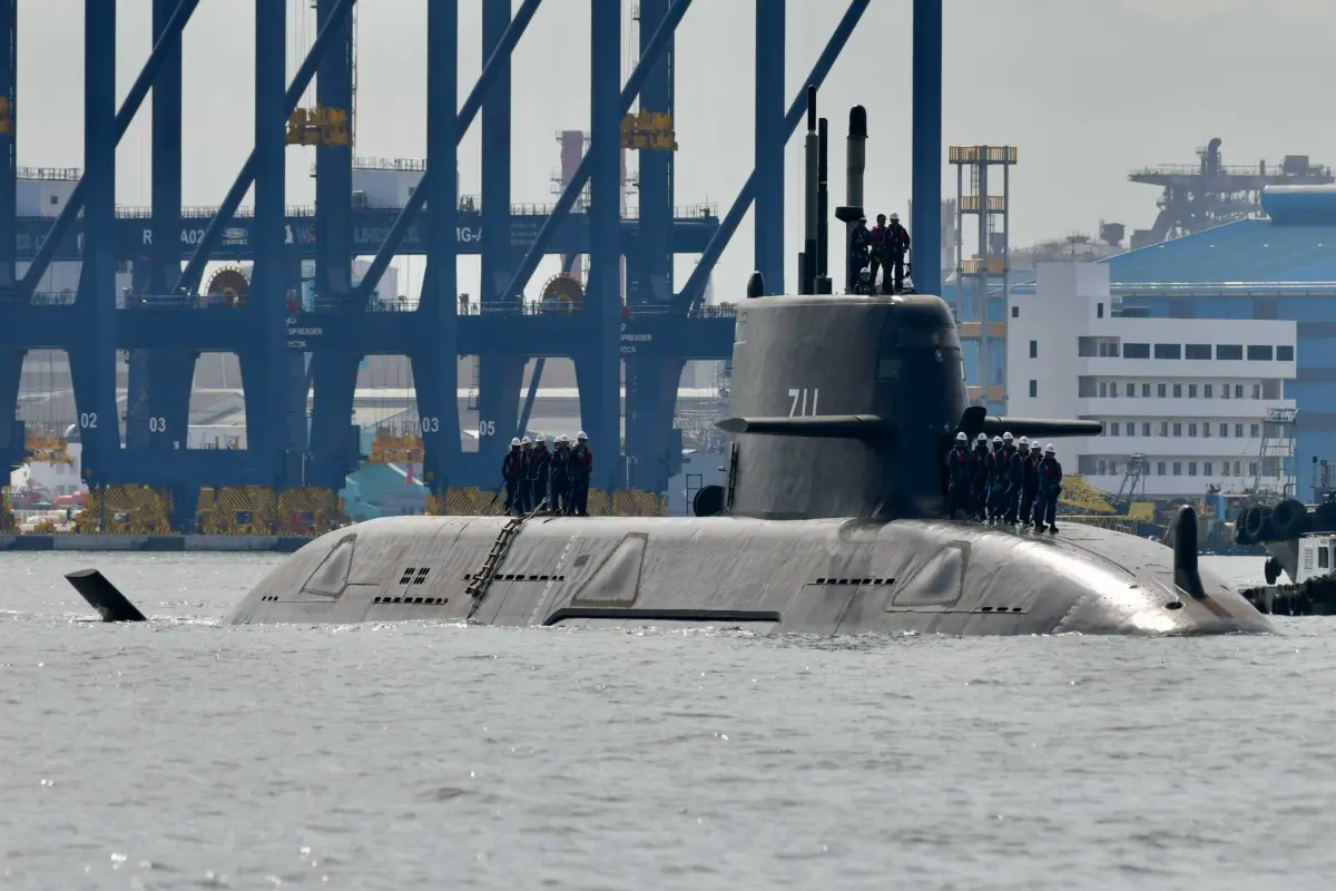 海鯤號／首艘國造潛艦出海！展開浮航測試 前潛艦軍官反應曝光 | 要聞 | NOWnews今日新聞