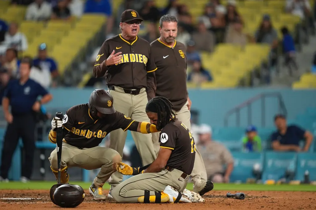 [新聞] MLB／教士總教練遭「軟禁」？前球星揭露禁賽時內幕：完全被監控 - Baseball板 - Disp BBS