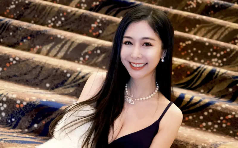 Albee曖昧賀瓏「大尺度發言」又被挖！自爆和對象認識2週就可過夜 | 娛樂 | NOWnews今日新聞