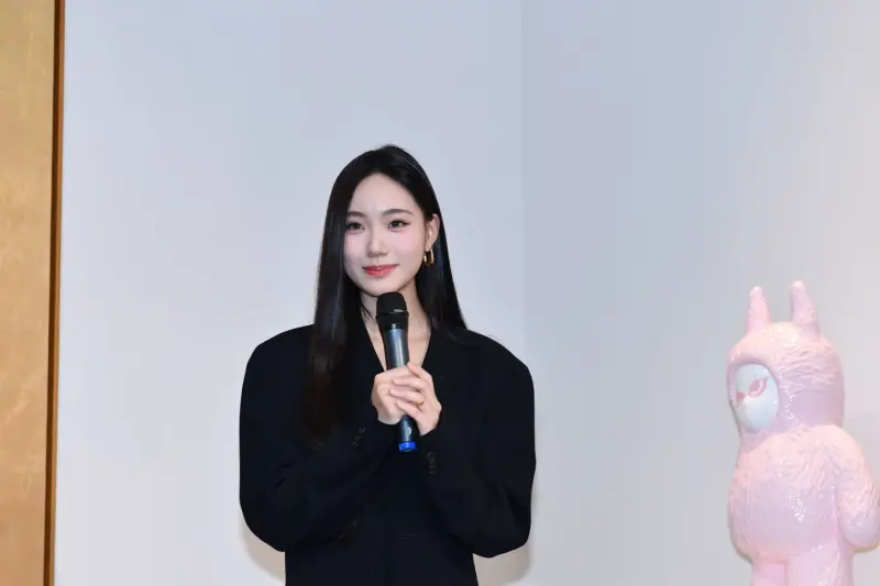 小S女兒畫作遭疑抄襲Labubu！賈永婕展超狂人脈：我cue一下畫家 | 娛樂 | NOWnews今日新聞