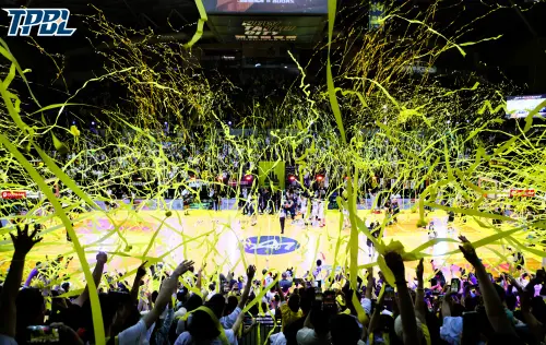 TPBL／林書豪擁抱林書緯落淚！最有意義的一季 看小孩長大並奪冠 | 籃球 | 運動 | NOWnews今日新聞