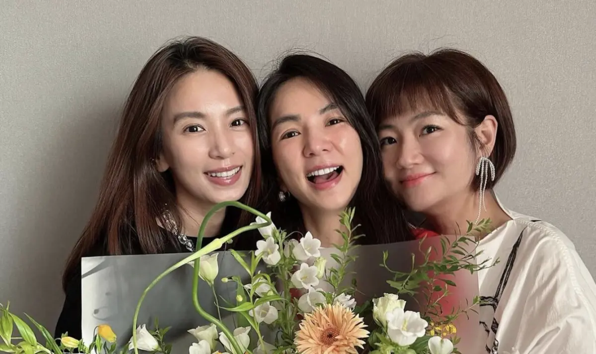 Ella陳嘉樺重磅喜訊！她一開唱S.H.E、蔡依林等半片演藝圈都來了 | 娛樂 | NOWnews今日新聞