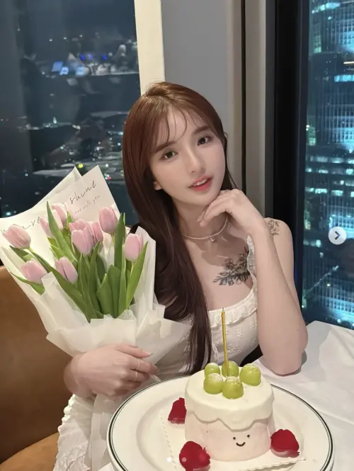 Dora捲富商小三醜聞！7月班表清空 樂天「突貼她照片」歡慶1件事 | 娛樂 | NOWnews今日新聞