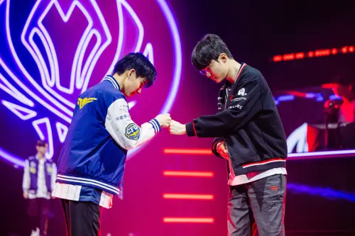 LOL／CFO對決世界冠軍T1！絕境Faker掏賽勒斯秀翻 2:2戰歌響起了 | 生活 | NOWnews今日新聞