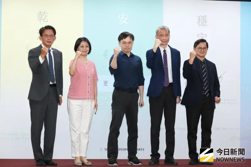 影／合體黃國昌催票核三延役公投 童子賢823罷免態度曝光！ | 政治快訊 | 要聞 | NOWnews今日新聞