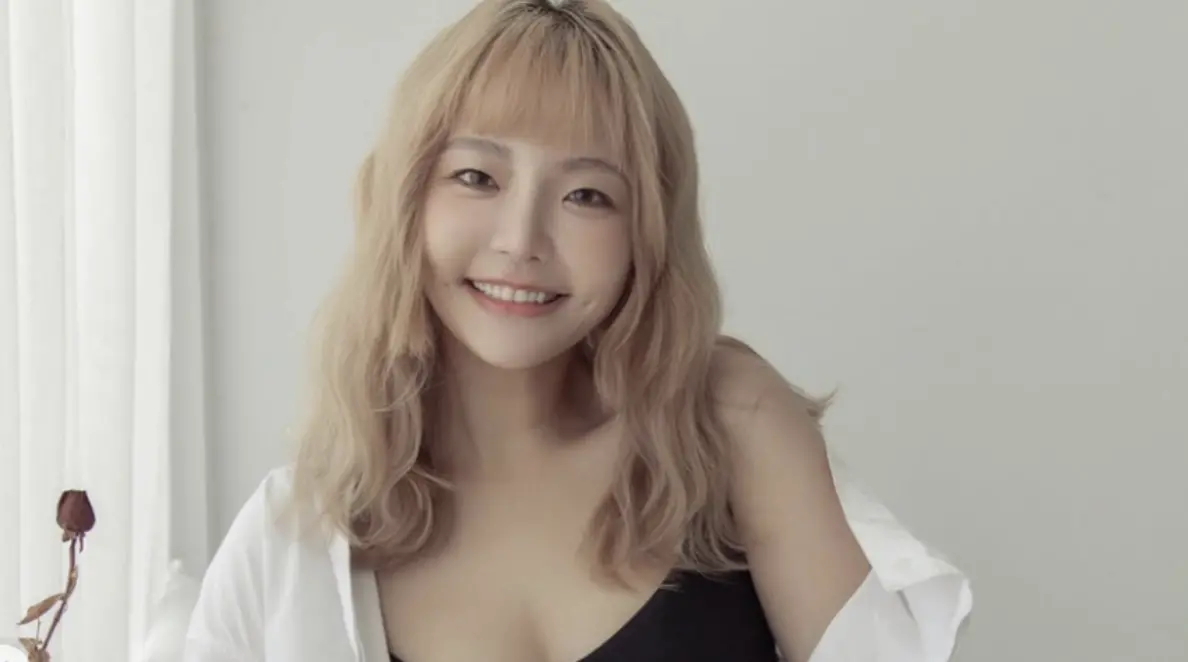 YTR福爾思庭偷吃猛男？前男友怒控劈腿 「1導火線」揭開分手內幕 | 娛樂 | NOWnews今日新聞