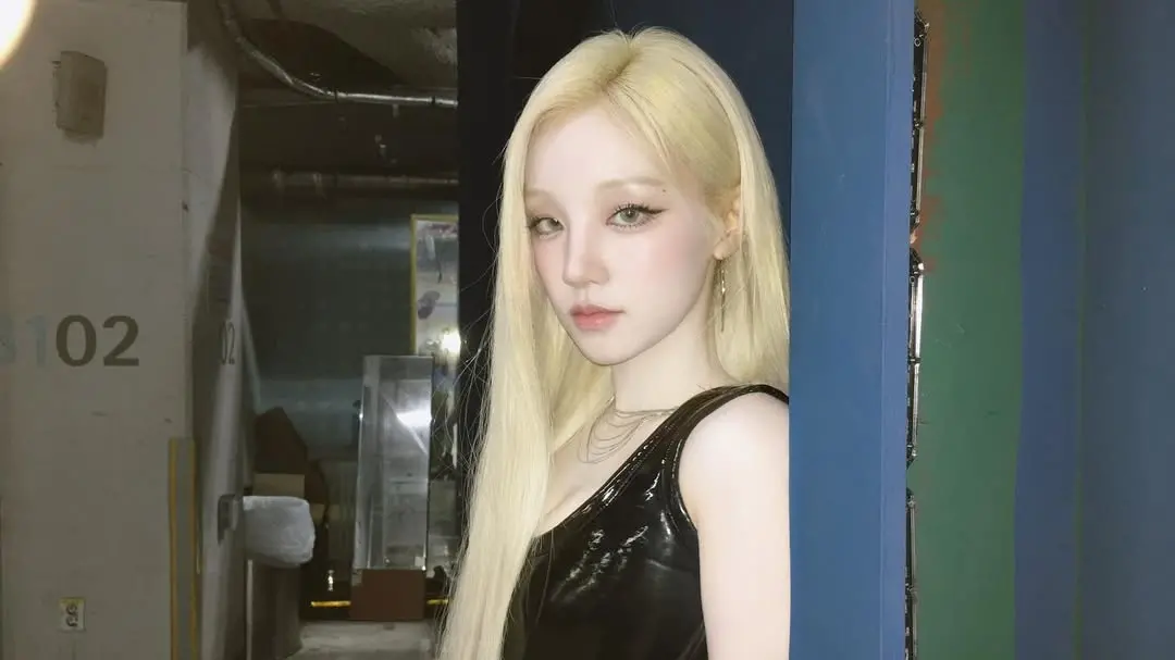 直擊／i-dle宋雨琦前進台北101！現場千人擠爆 最早昨晚10點就到 | 娛樂 | NOWnews今日新聞