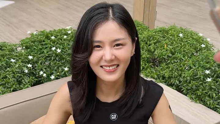 外籍YTR西門町被大雕燒嚇壞！標榜台灣伴手禮惹議 民眾轟超低俗 | 熱門 | 娛樂 | NOWnews今日新聞