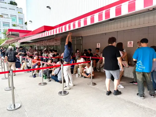 直擊／好市多開賣iPhone 17！原地降價1971元 Costco現貨價一覽 | 3C車市 | 生活 | NOWnews今日新聞