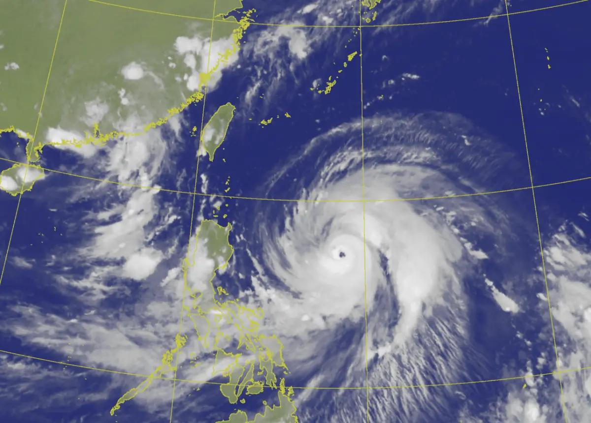 樺加沙還在長胖！強度直逼康芮 氣象署：海陸警明發布、週一變天 | 天氣預報 | 生活 | NOWnews今日新聞