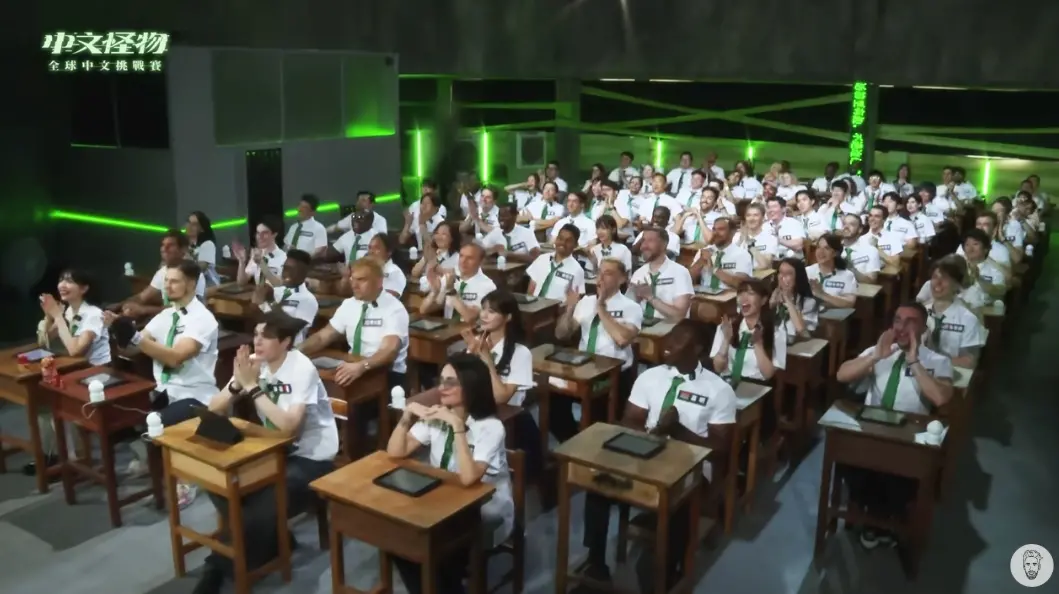 YTR酷拍《中文怪物》爆紅！題目台灣人都答錯 他作弊失敗全播出 | 新奇網搜 | 生活 | NOWnews今日新聞