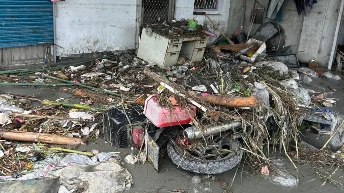 全光復垃圾沖來家門口！鄉民崩潰PO文「已經開始發臭」超慘現況曝 | 地方 | NOWnews今日新聞