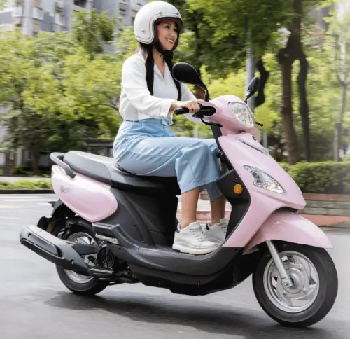 機車不想騎GP125、迪爵了！眾改買這台：罕見省油、每輛4萬9崛起 | 新奇網搜 | 生活 | NOWnews今日新聞